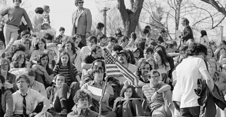 Life in the 1960s: What Everyday Living Was Really Like – Compelling ...